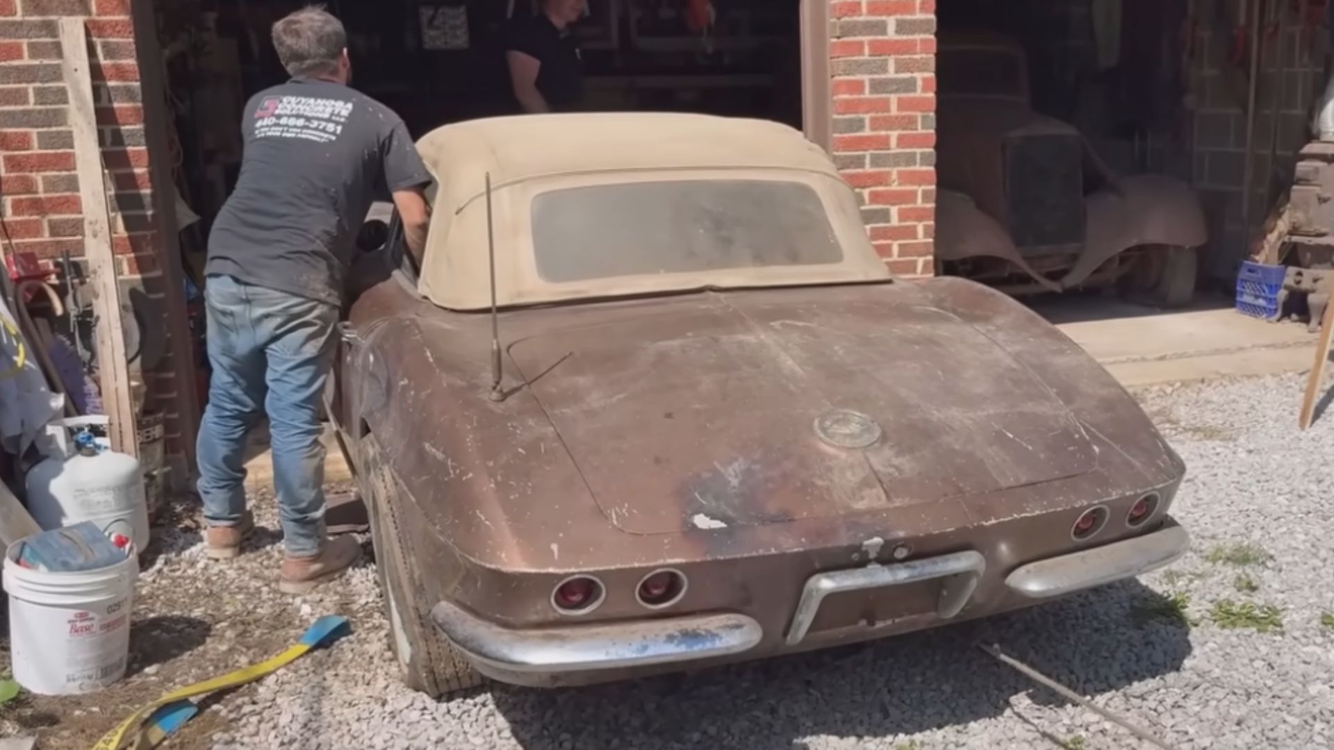 Disastrous ‘62 Corvette Gets Cleaned Up For Free