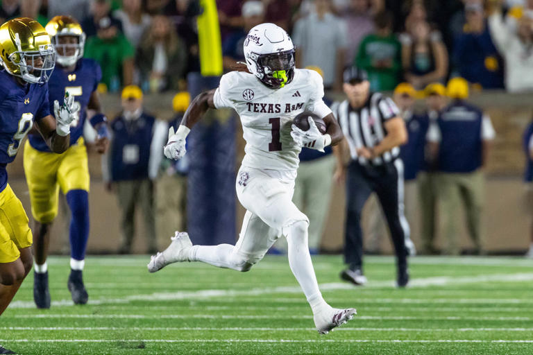Where is Texas A&M positioned in USA TODAY Sports' latest CFP bracket?