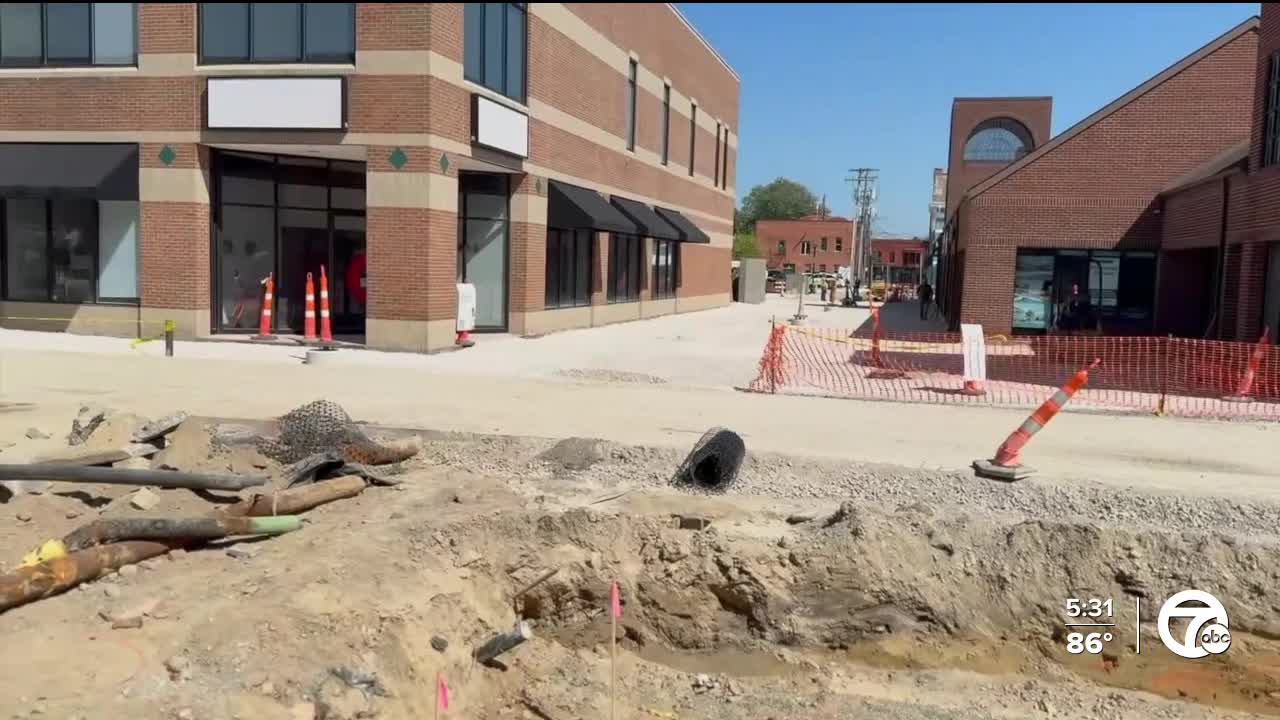 Mount Clemens business owner weathers challenges amid downtown ...
