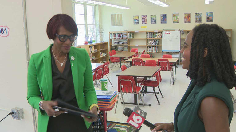 Walton Elementary celebrates Denise Thaggard, named Alyce Clarke Award ...