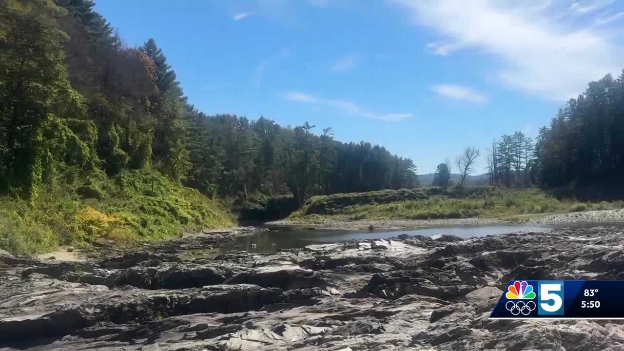 Visitors at Quechee Gorge notice drought impacts