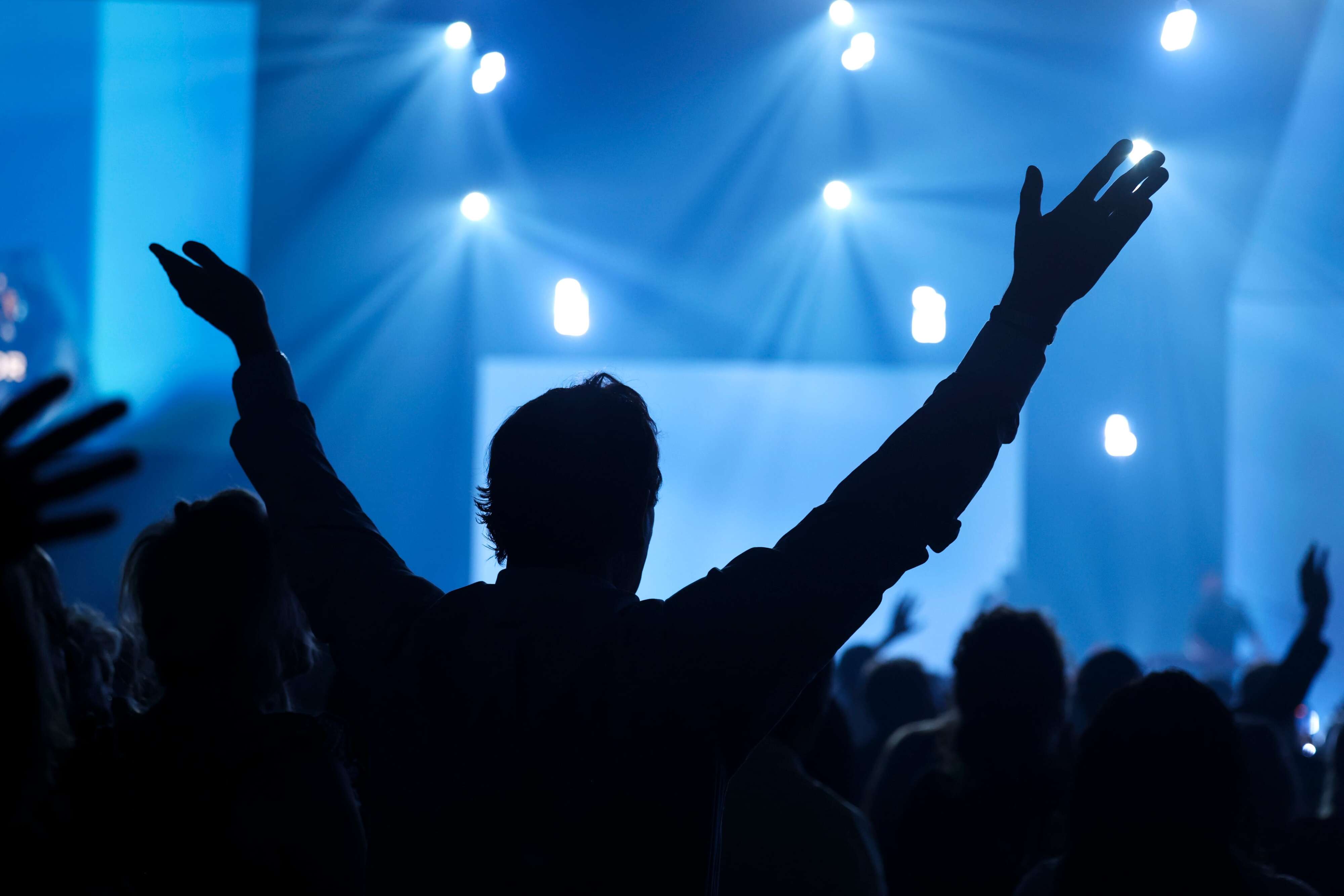 Judge denies requests from Gateway, Robert Morris to dismiss lawsuit ...