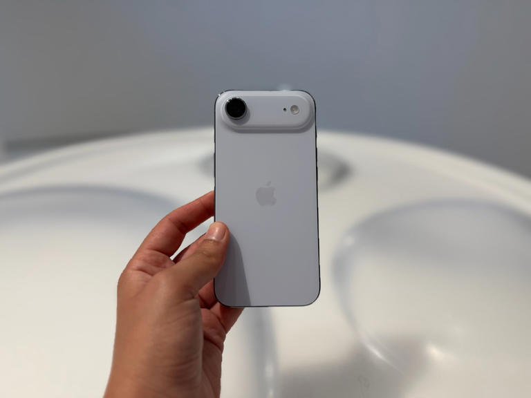 Apple admits the new iPhone cameras have a rare glitch, promises fix is ...