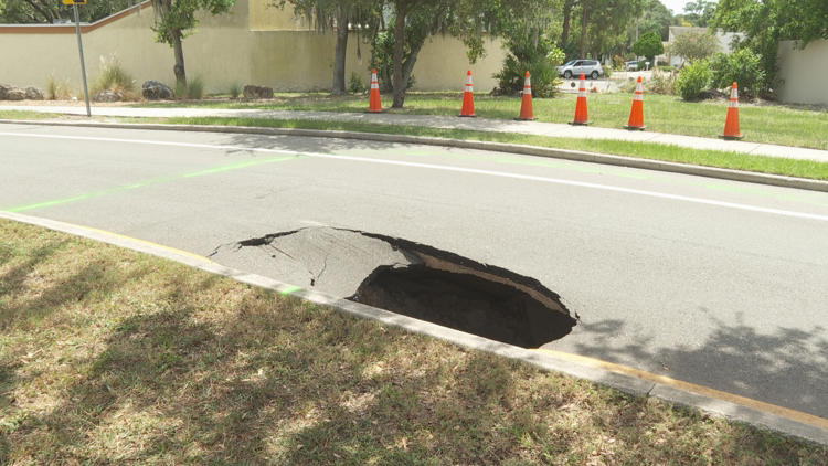 Depression opens up on Pasco County roadway, drivers asked to seek ...