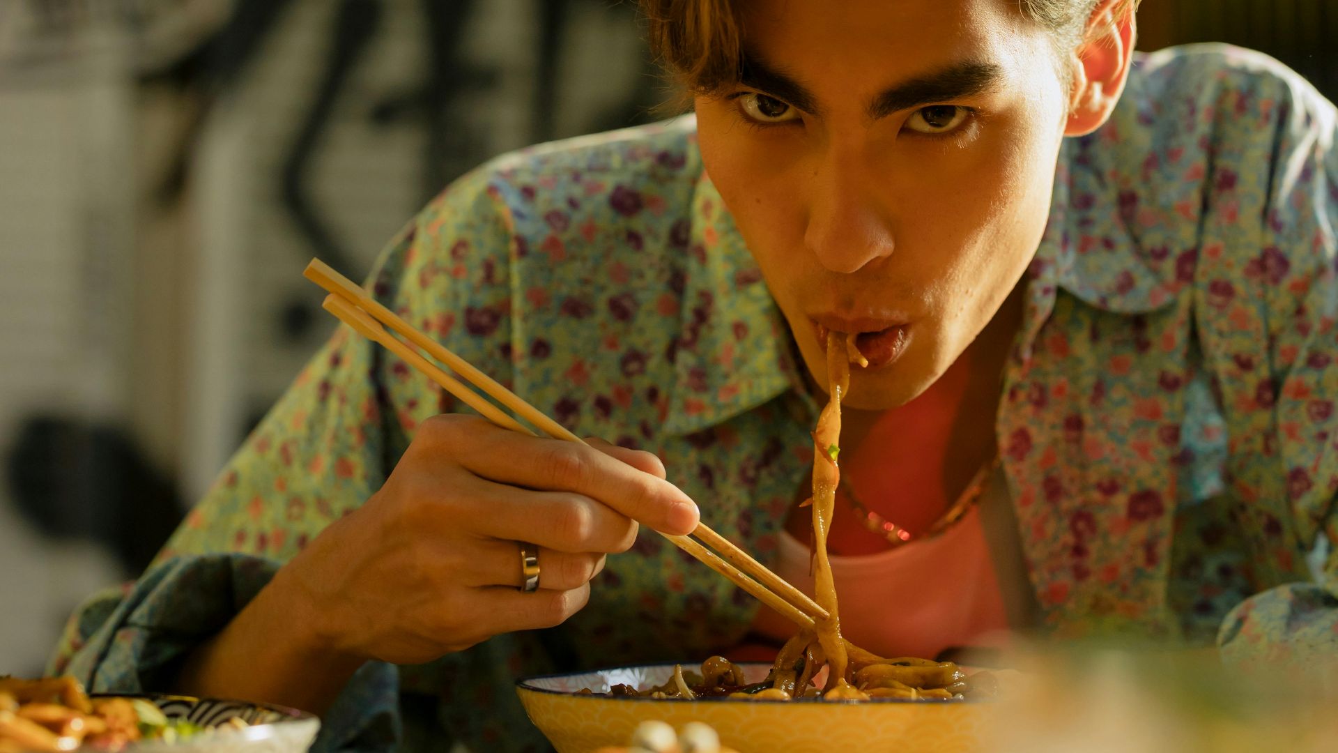 20 Bad Table Manners Everyone Is Guilty Of