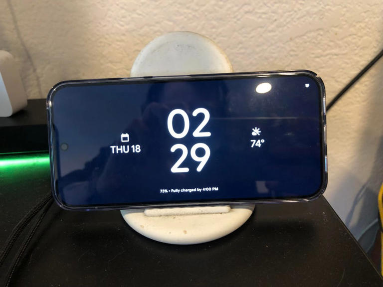 Your Pixel 10 Might Have Issues With Older Wireless Chargers