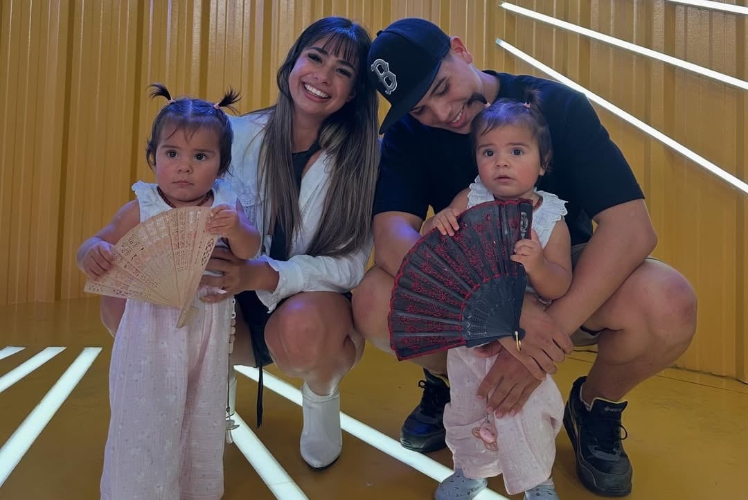 Daniela Celis y Thiago Medina buscan niñera para las gemelas y fueron ...