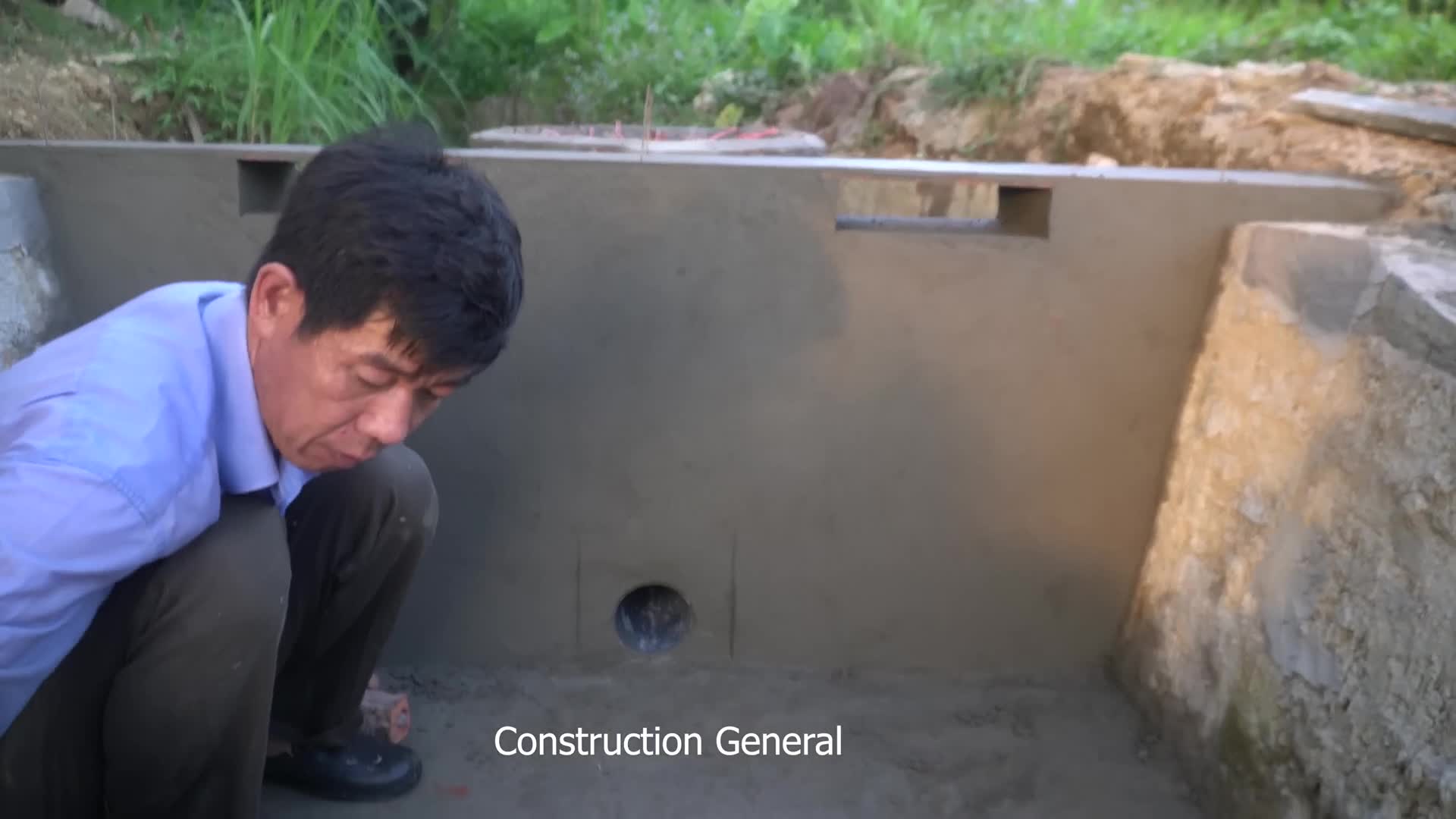 I built a mini hydroelectric dam! 💧