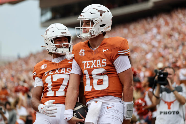 Game Day Central: Texas Football vs. Sam Houston State Bearkats