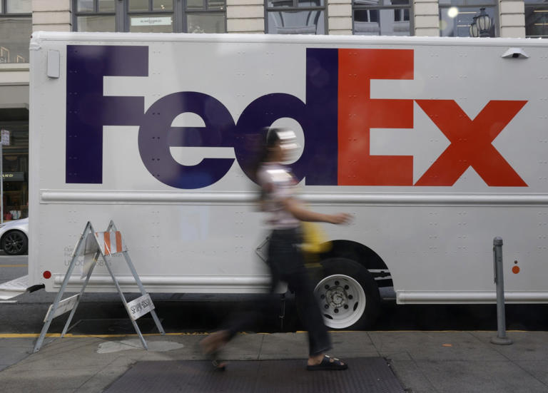 FedEx Profit, Sales Rise on Improvement in U.S. Shipping