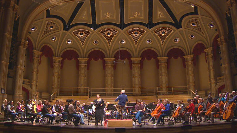 Vancouver Symphony Orchestra musicians poised to go on strike at any time