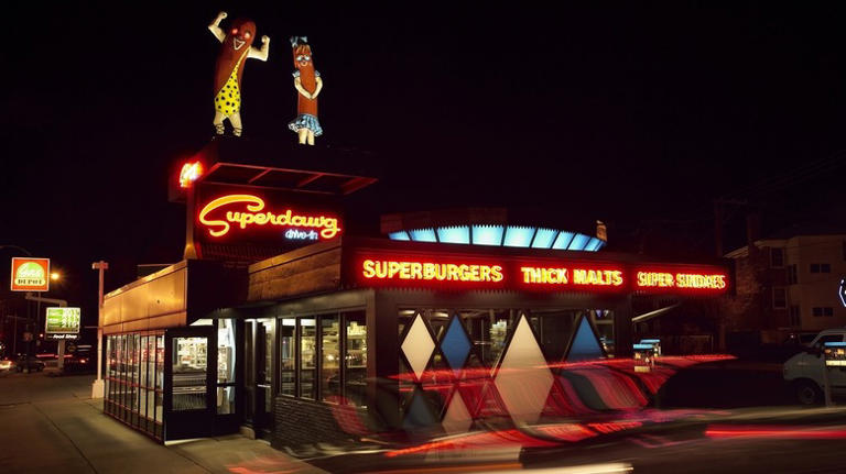 Old-School Drive-In Restaurants That Are Worth The Trip