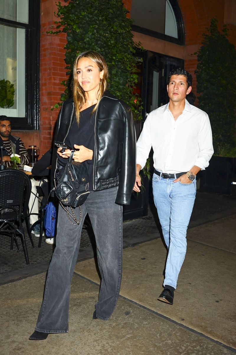 Jessica Alba and her boyfriend Danny Ramirez celebrate his 33rd ...