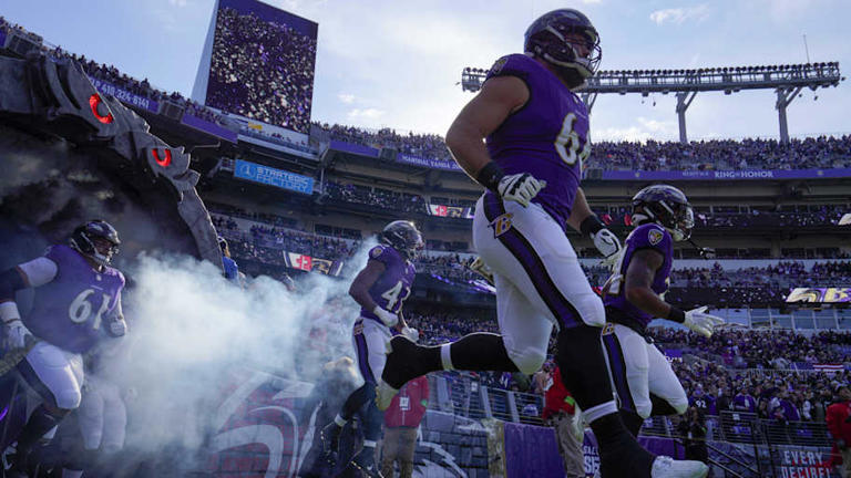 Ravens Sign Veteran Center to Practice Squad