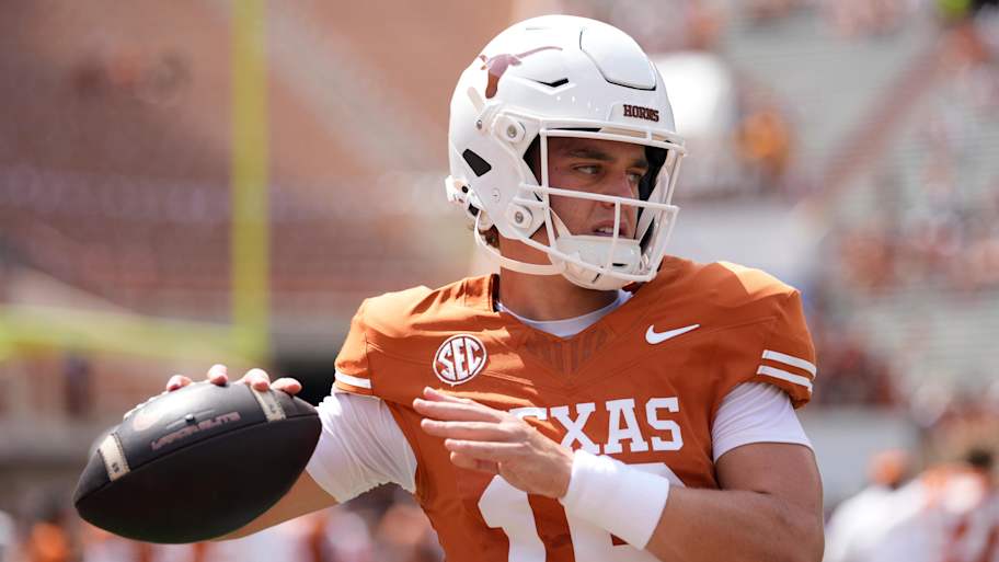 Leading Fox Sports analyst shares thoughts on struggles of Texas’ Arch ...