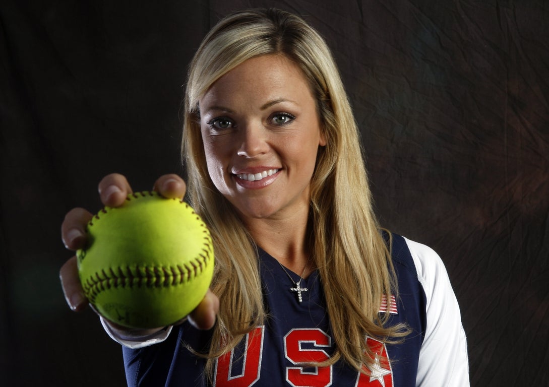 Jennie Finch, American softball icon and SI Swim alum, in photos