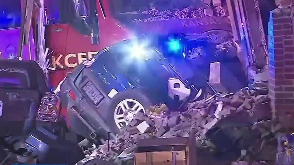 Kansas City challenges arbitration ruling for KCFD firefighter who ...