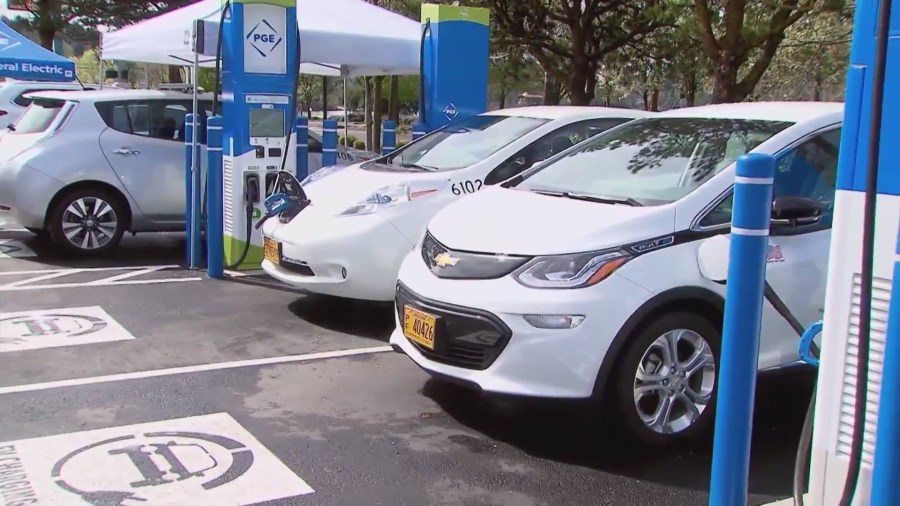 Illinois wins $18.4M in frozen federal funding for EV chargers