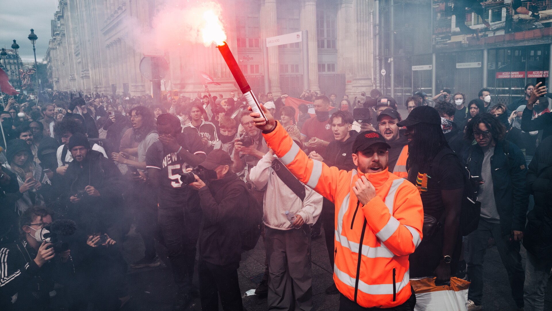 Hundreds of thousands flock to French streets for anti-austerity protests