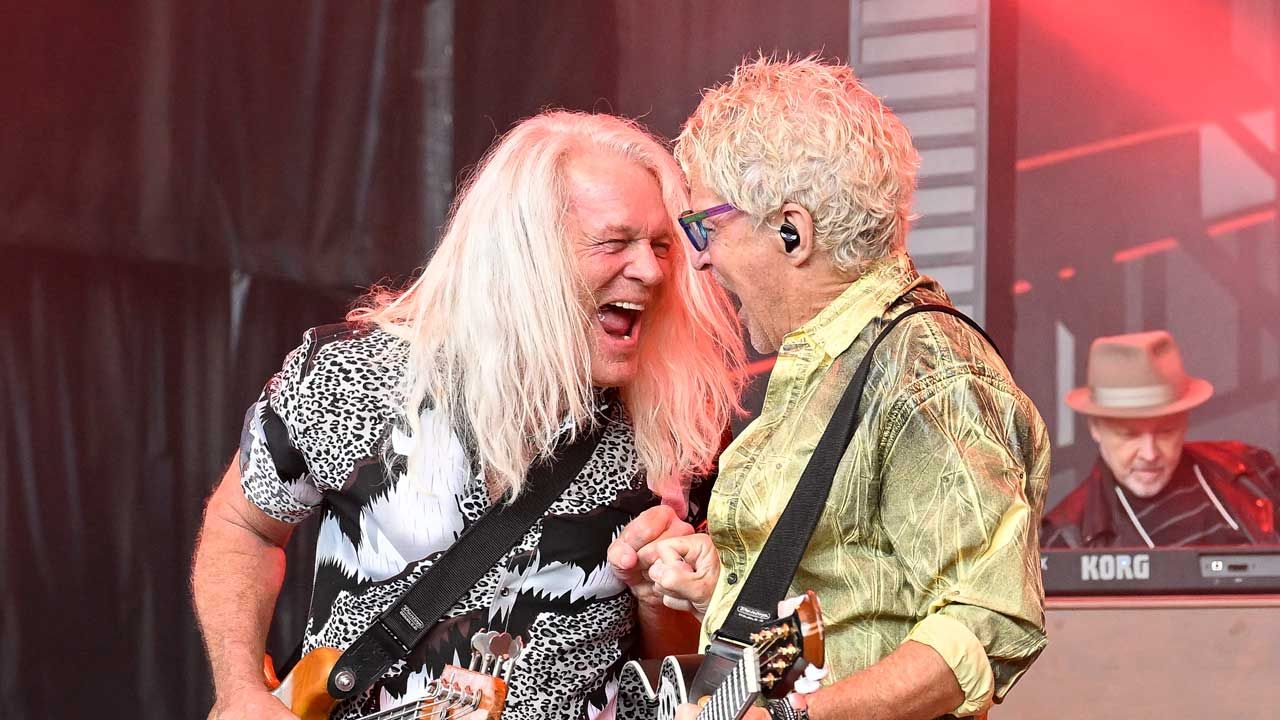 Warring REO Speedwagon members reunite as grand marshals at University ...