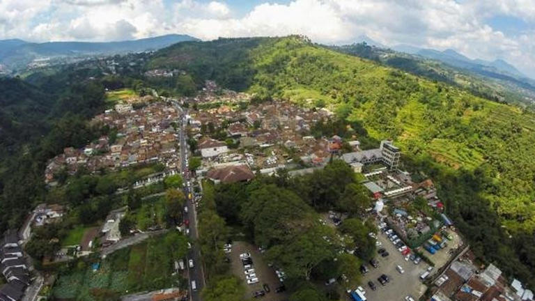 6 Wisata Paling Hits 2025 di Bandung, Kuliner Murah dan Spot Instagramable