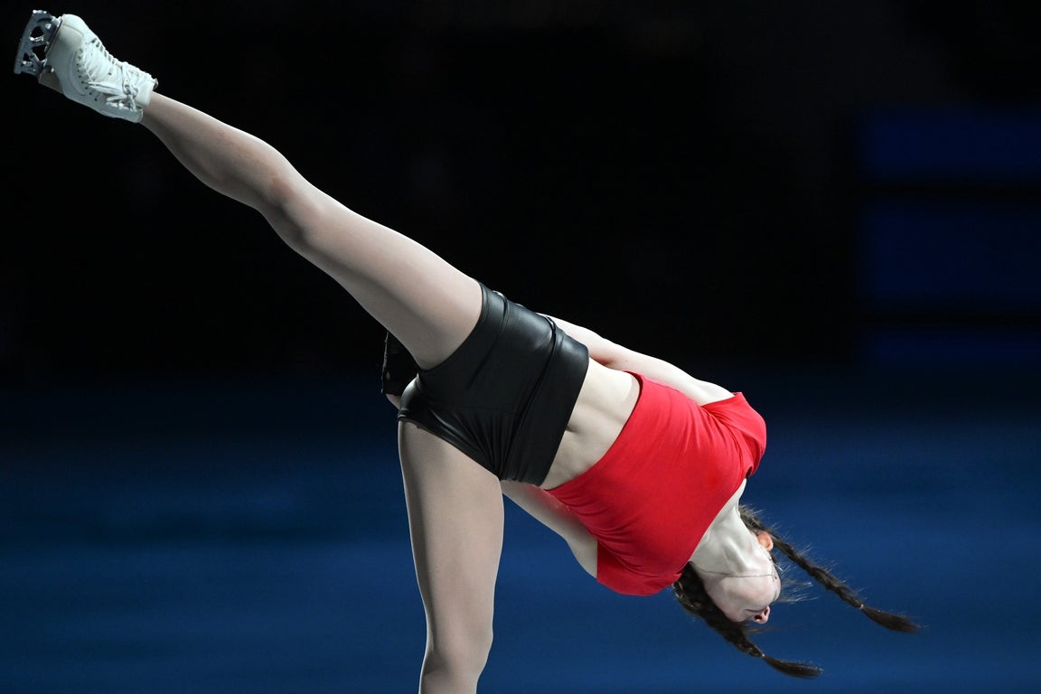 Stunning photos highlight U.S. figure skater Isabeau Levito