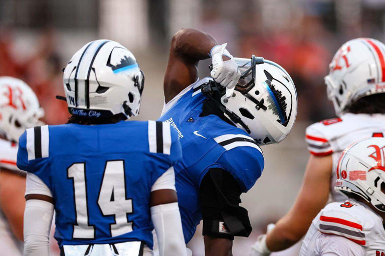 Rockwall snaps North Crowley's 19-game win streak in stunning upset