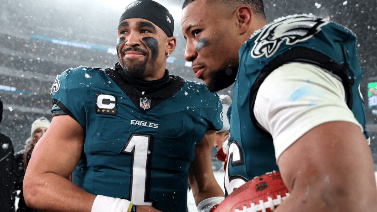 The Controversial 'Tush Push' of the Eagles: NFL Admits Officiating Error in Chiefs' Loss