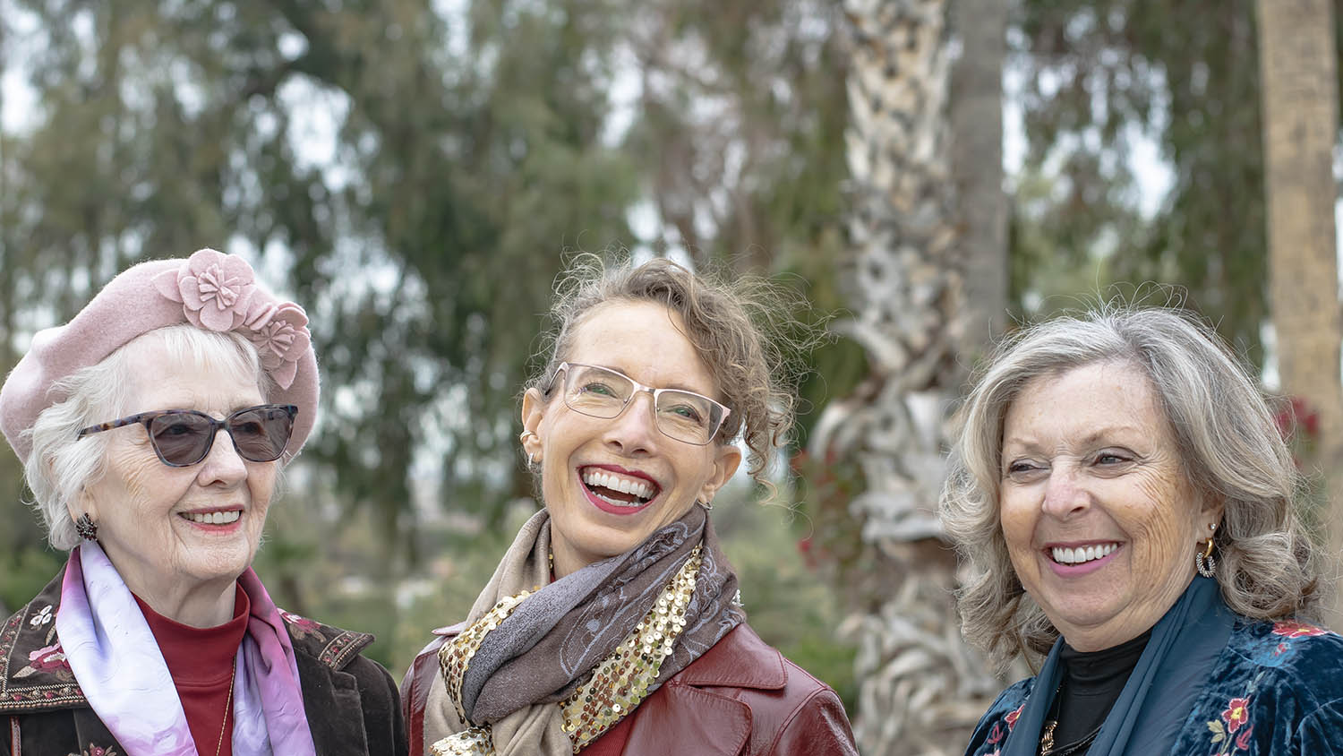 How To Dress Warm But Not Bulky-3 Strategies