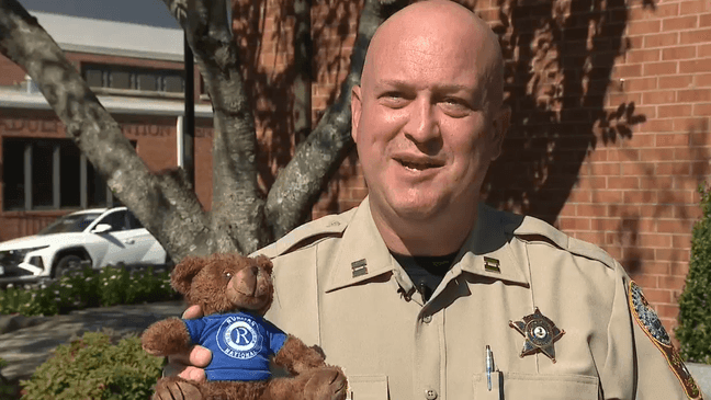 Ruritan club donates 'Rudy' bears to sheriff's office to comfort ...
