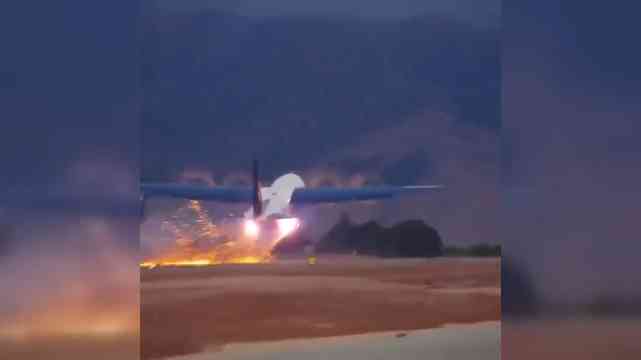 Absolutamente brutal: un C-130 ejecuta un despegue con cohetes RATO a ...