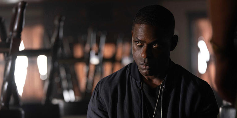 Stephen King backs up praise for Hulu's hit new sci-fi series as ...