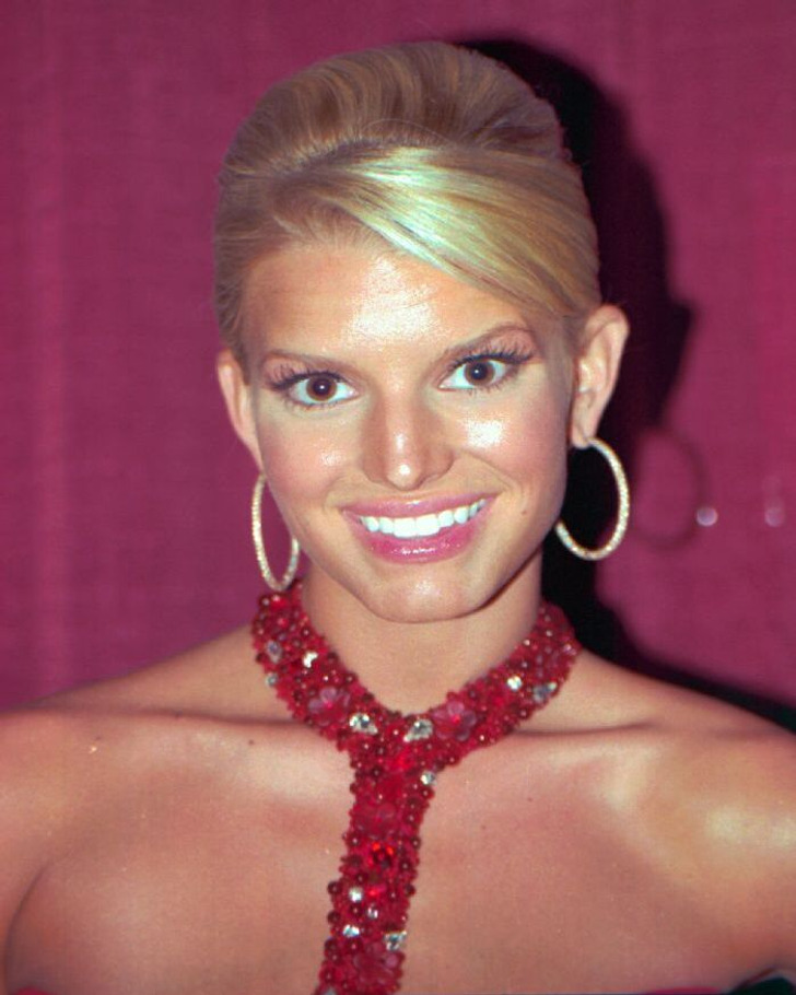 Jessica Simpson, 45, Leaves People in Awe with Completely New Face on ...