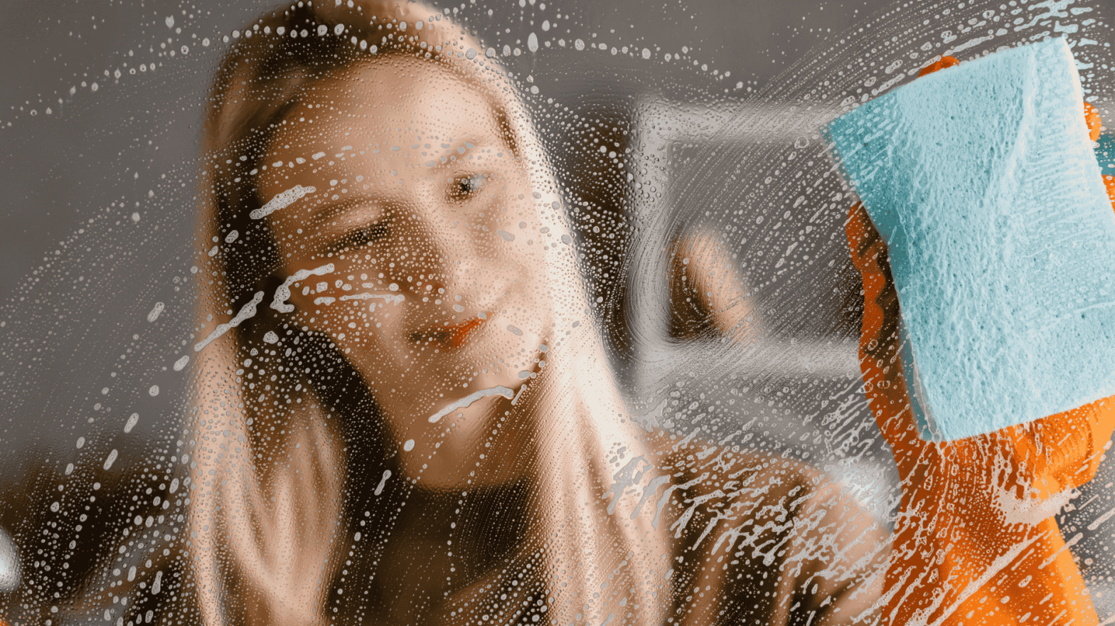 Statt Glasreiniger: Ich putze Fenster mit diesem günstigen Hausmittel