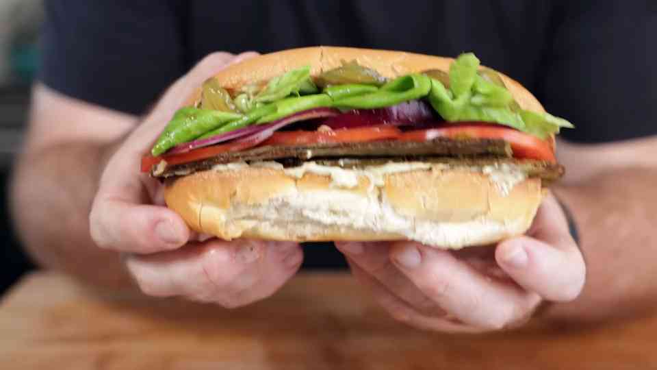 How to make the cactus sandwich