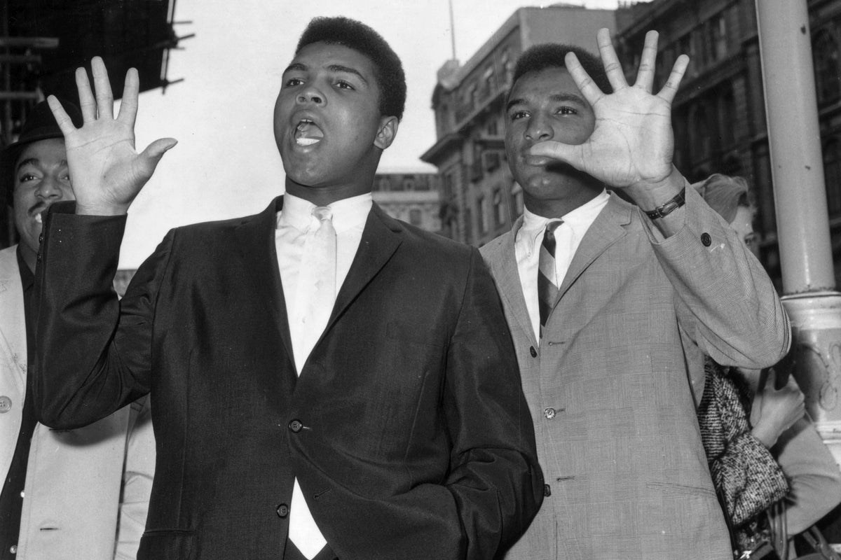 Muhammad Ali’s unsigned draft card, a piece of Vietnam-era history ...