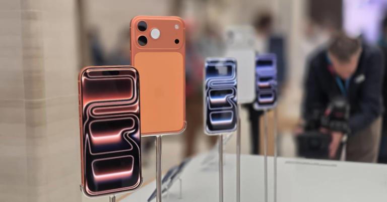iPhone 17 will drive record Apple shipments in 2025, IDC says