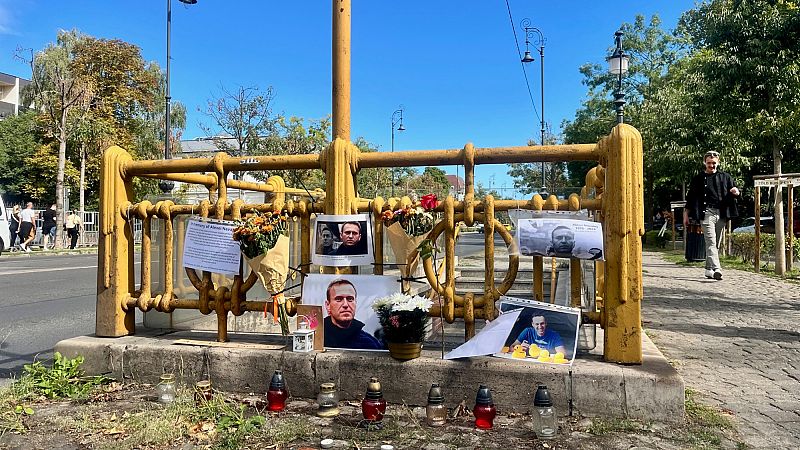 Hongrie : un mémorial en l'honneur d'Alexeï Navalny vandalisé à Budapest