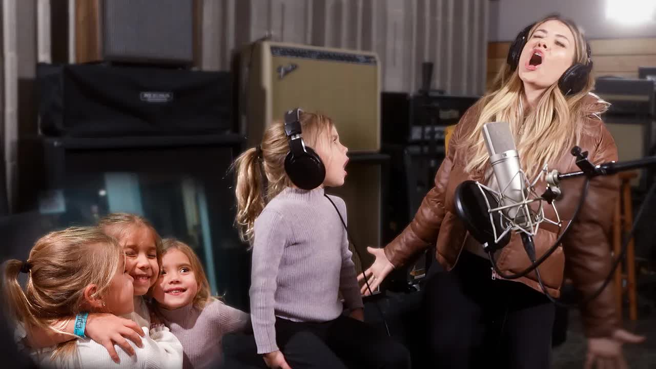 Their first song together! 'My Favorite Things' - Sound of Music