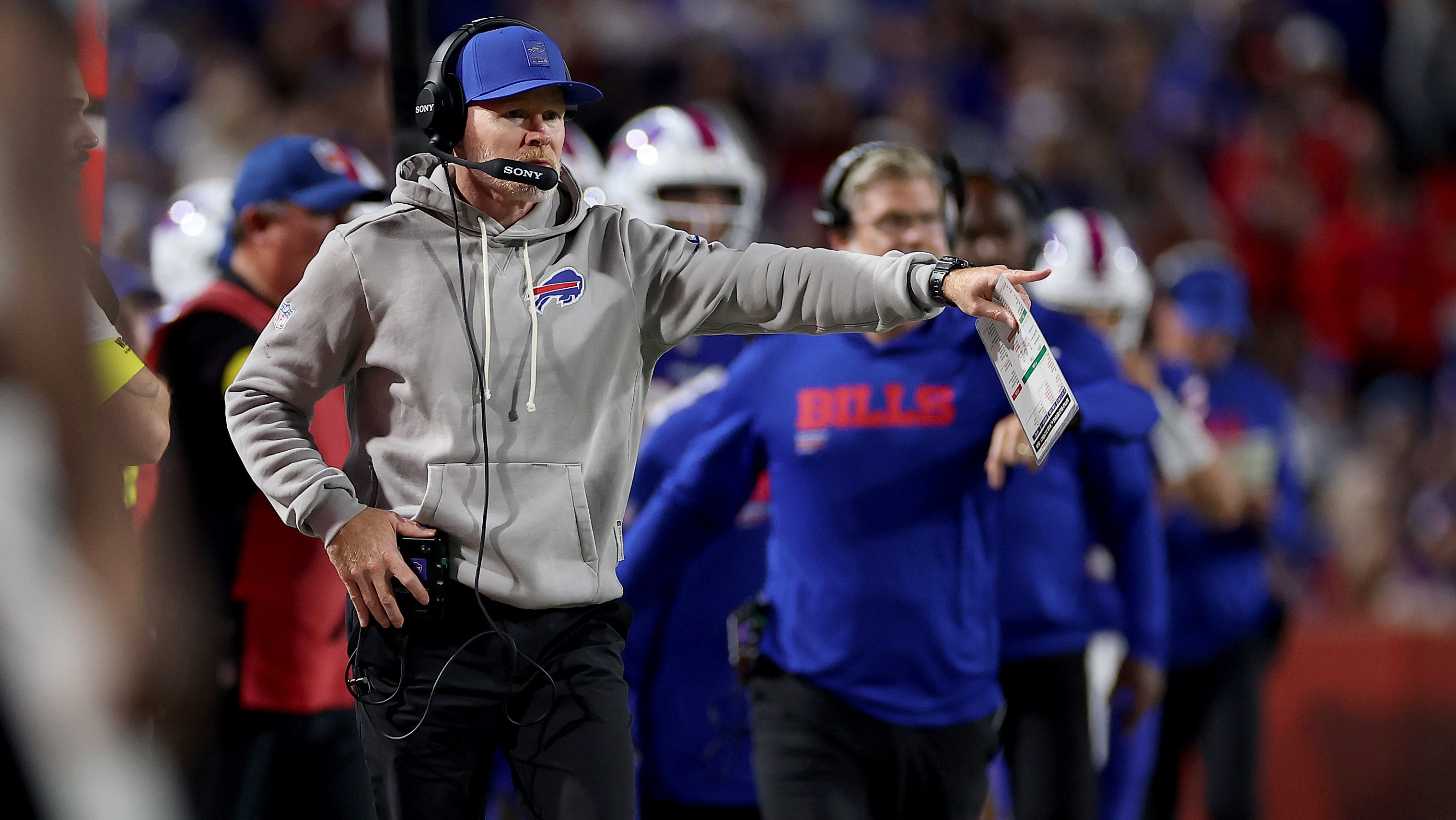 Bills bring back key quarterback days before playoff start