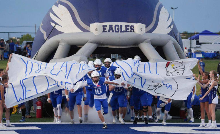 Friday Night Lights: Live high school football updates and broadcast links