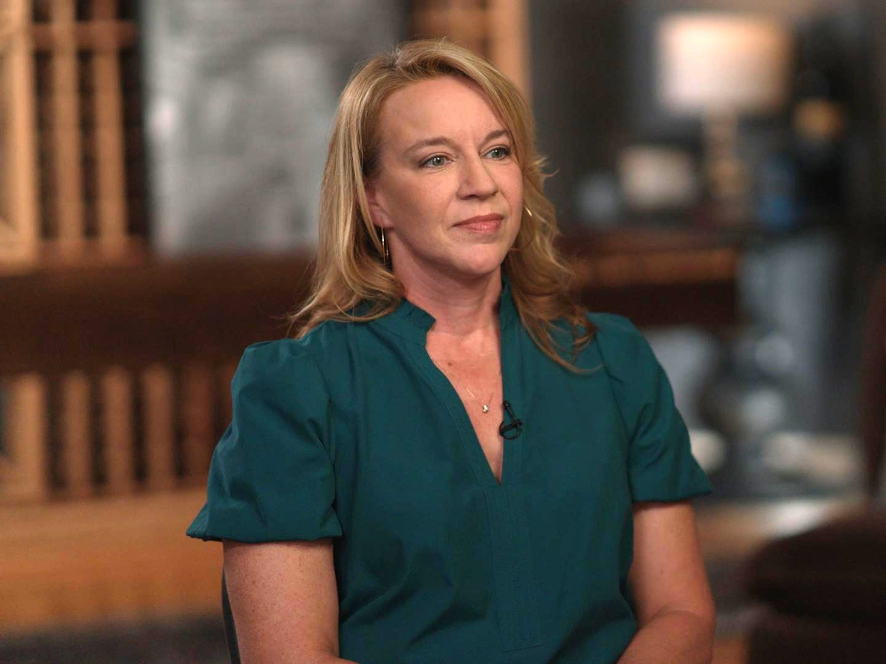 Woman reveals new details about relationship with dentist who killed wife