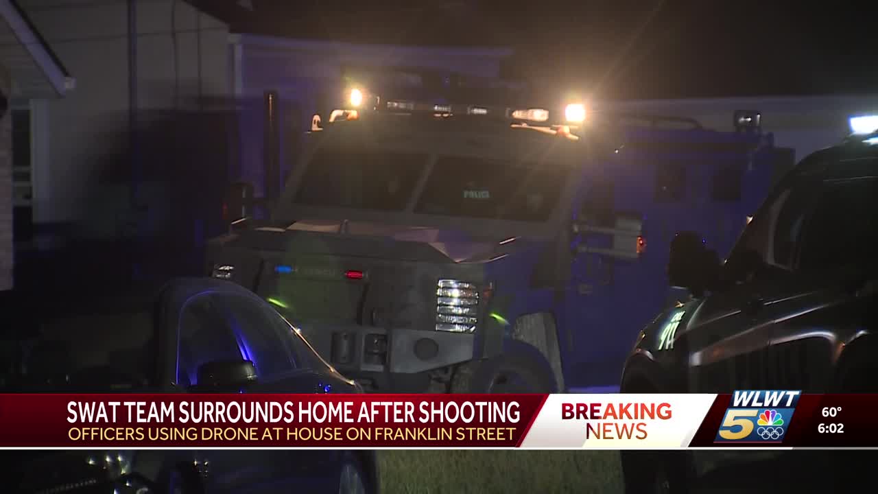 1 flown to hospital following shooting in Hamilton, SWAT responds