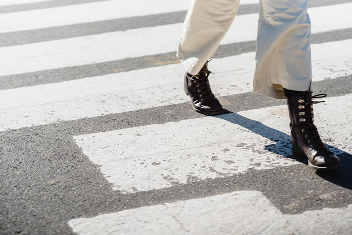 26 People Are Sharing “Street Smarts” Everybody Should Know