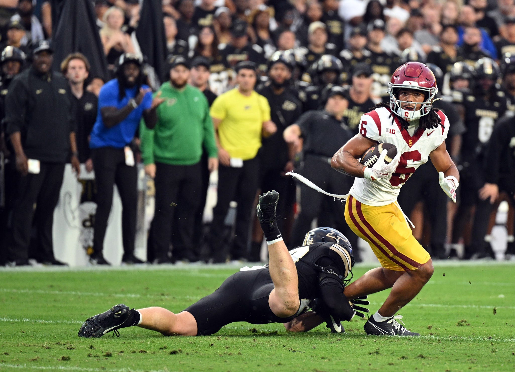 Mother's cancer battle inspired Purdue football's Winston Berglund on ...