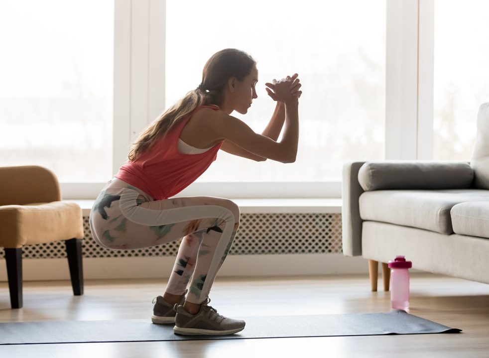 I'm a strength coach and here are 5 daily leg exercises that rebuild ...