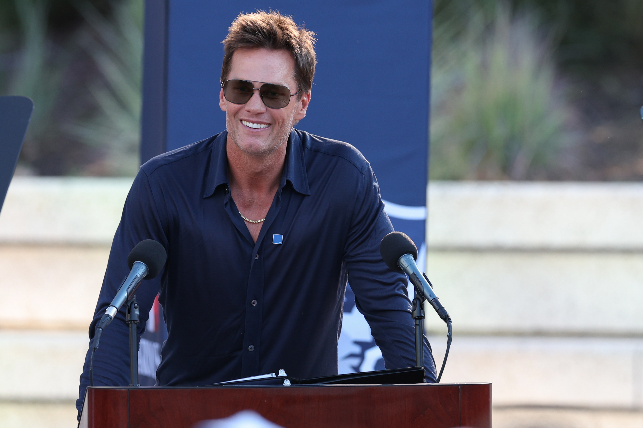 Raiders OC addresses Tom Brady report amid conflict-of-interest takes