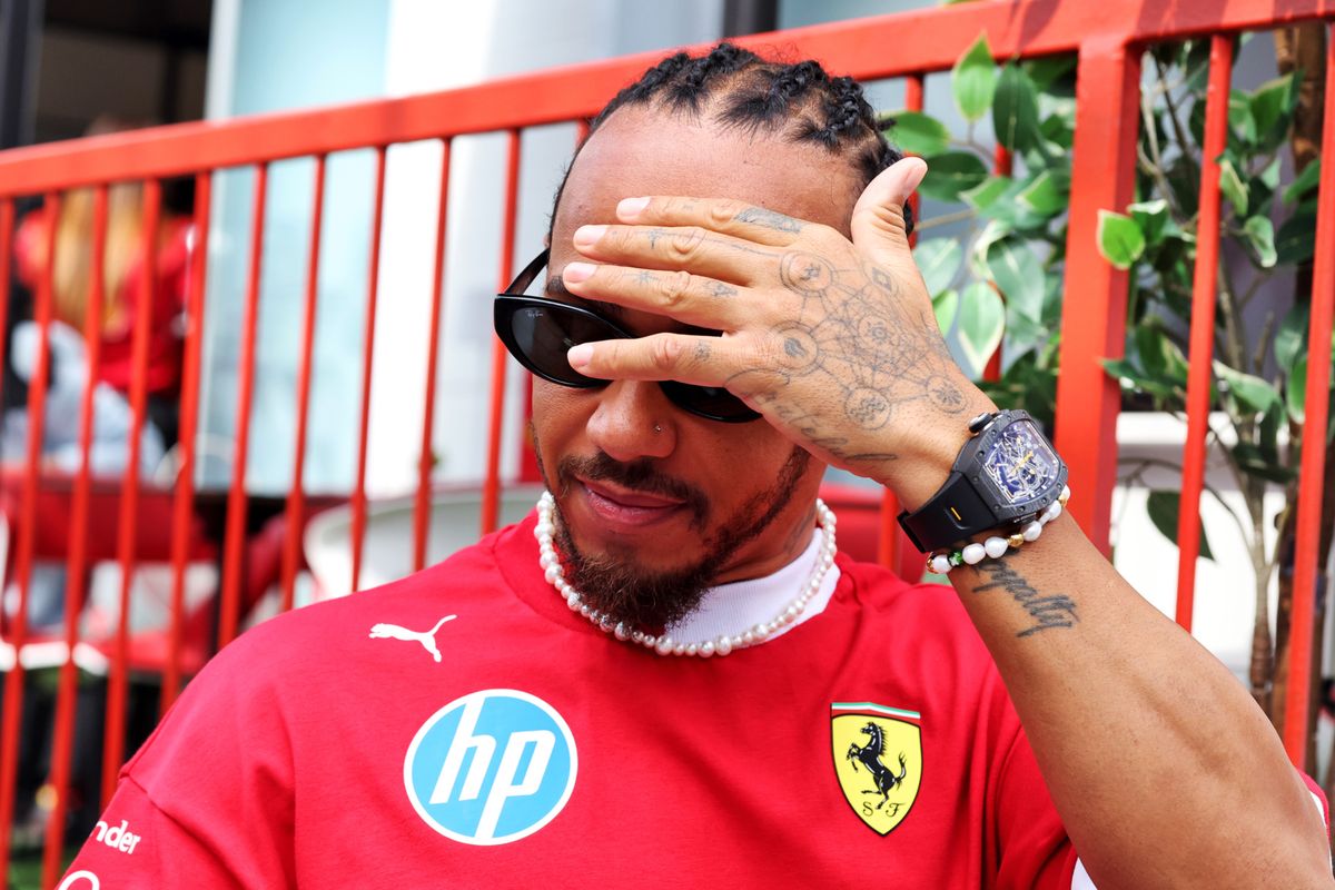 Ferrari shines in FP2: Hamilton leads Leclerc as Norris hits the wall