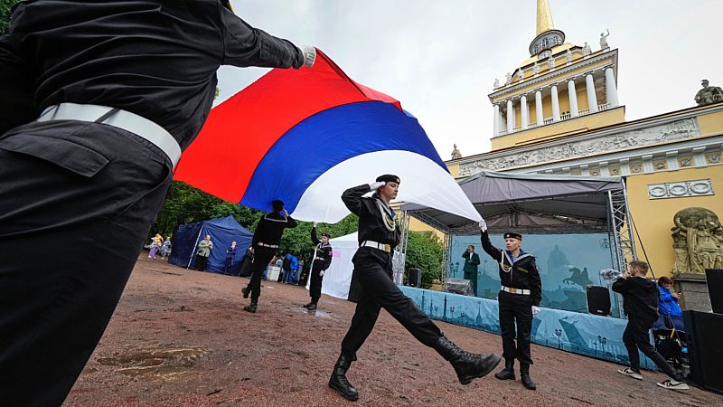 Russia launches fact-checking website which conceals pro-Kremlin narratives