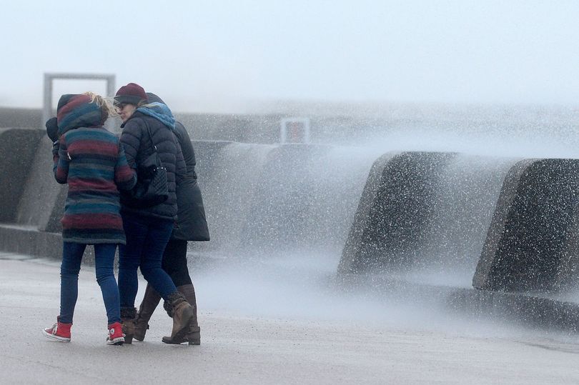 Full list of UK areas under Met Office weather warnings as flood alerts ...